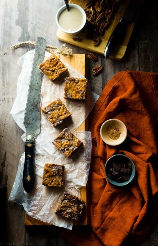 Pumpkin Spice Paleo Magic Cookie Bars | Food Faith Fitness