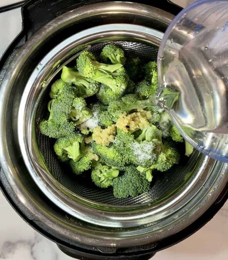 Instant Pot Steamed Broccoli - Food Faith Fitness
