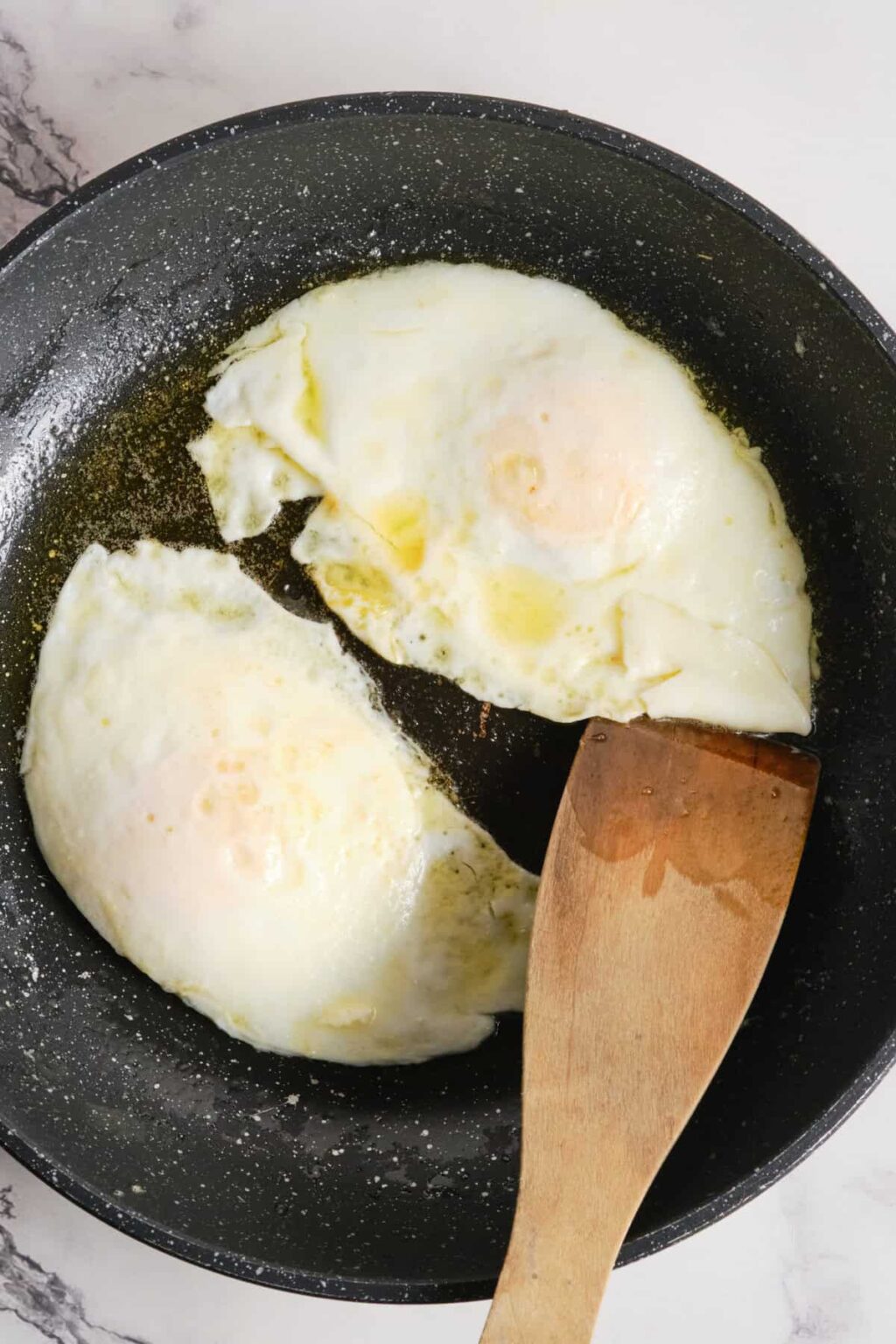 Over-Medium Eggs Recipe - Food Faith Fitness