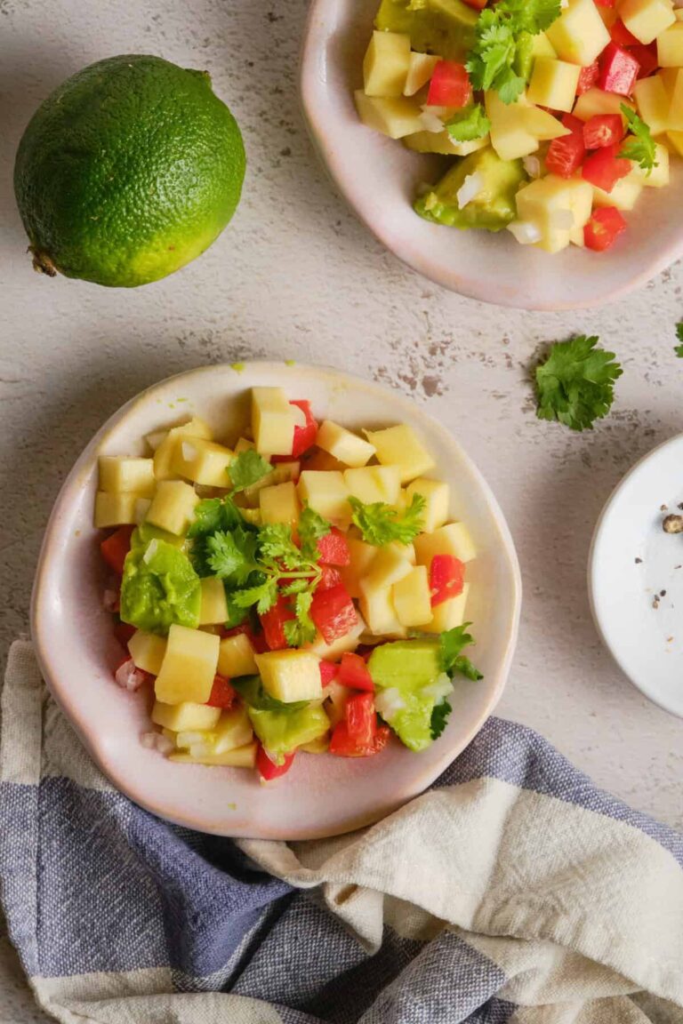 Easy Fresh Mango Salsa - Food Faith Fitness