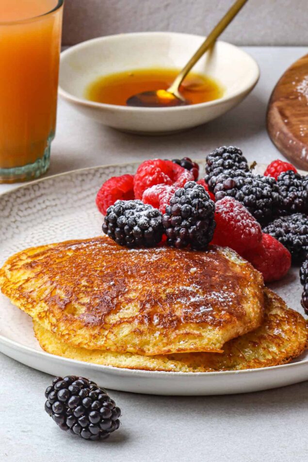 Easy Pancakes For One - Food Faith Fitness