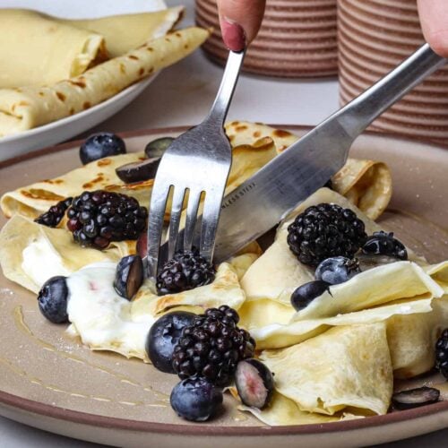 How to Make Crêpes With Pancake Mix - Food Faith Fitness