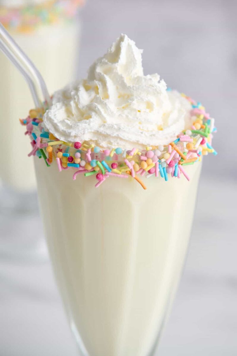 Vanilla Milkshake - Food Faith Fitness