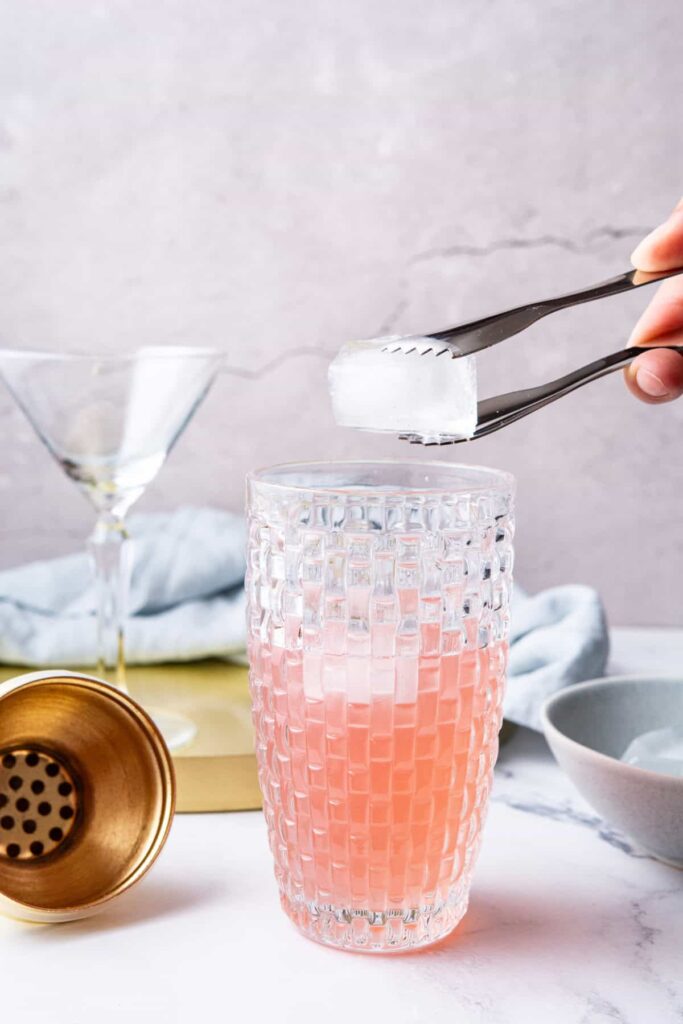 Taylor Swift's Cosmopolitan (Tay-Tini Cocktail) - Food Faith Fitness