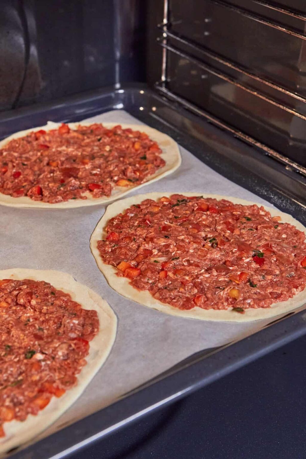 Lahmajun Recipe - Food Faith Fitness