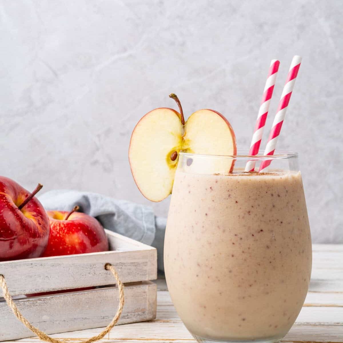 Apple Smoothie - Food Faith Fitness
