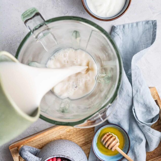 Frozen Fruit Smoothie Recipe - Food Faith Fitness