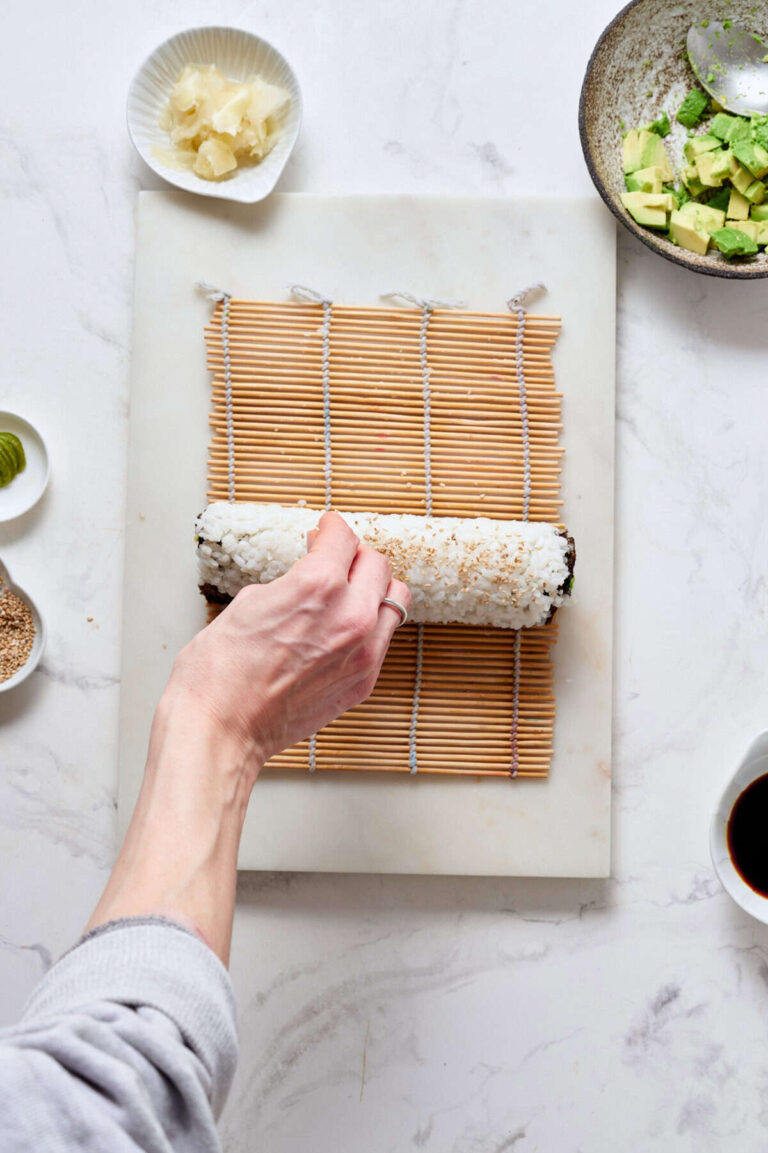 Avocado Sushi Roll - Food Faith Fitness