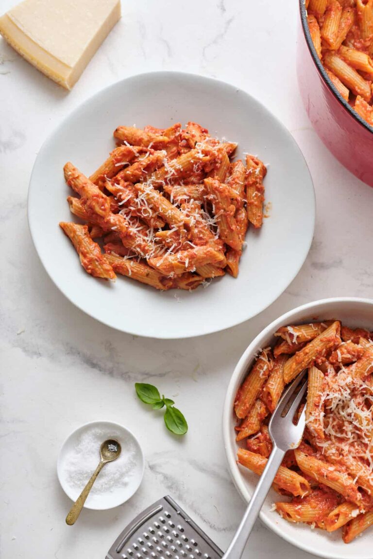 Creamy Tomato Pasta - Food Faith Fitness