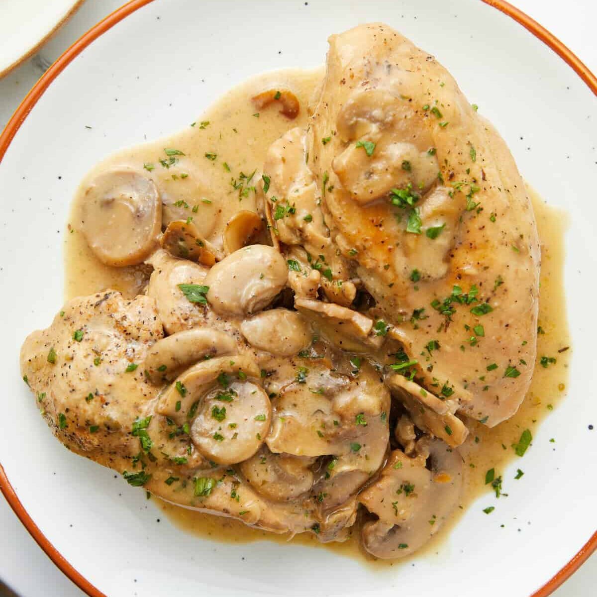 Slow-Cooker Chicken Marsala - Food Faith Fitness